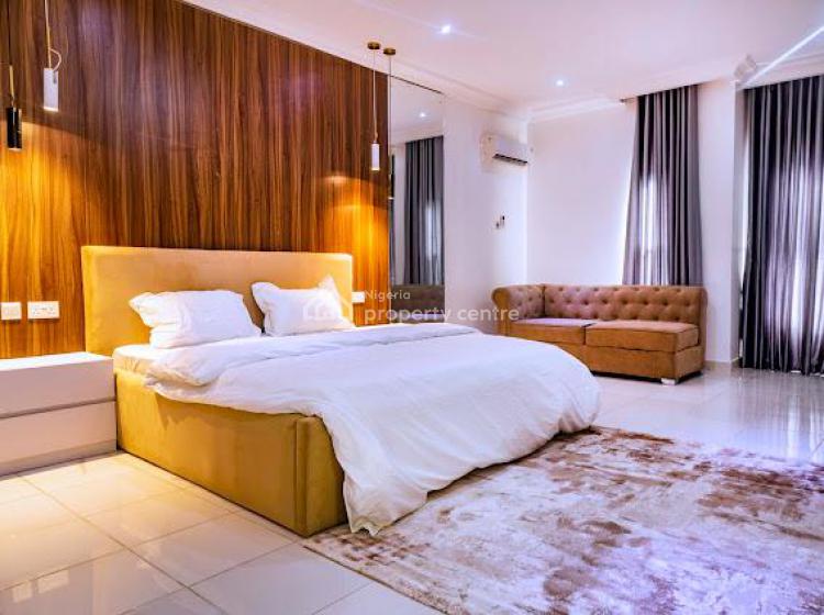 Short Let: Luxurious And Exquisite 3 Bedroom Duplex With An Extra ...