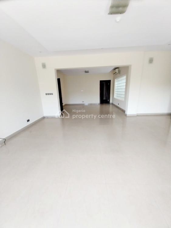 For Rent: 3 Bedroom Luxury Flat With Maid's Quarter, Banana Island ...