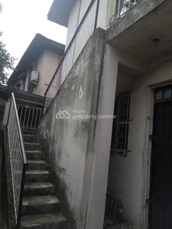 For Sale: 4 Bedroom Block Of Flats, Off Funso Williams Venue, Barracks ...