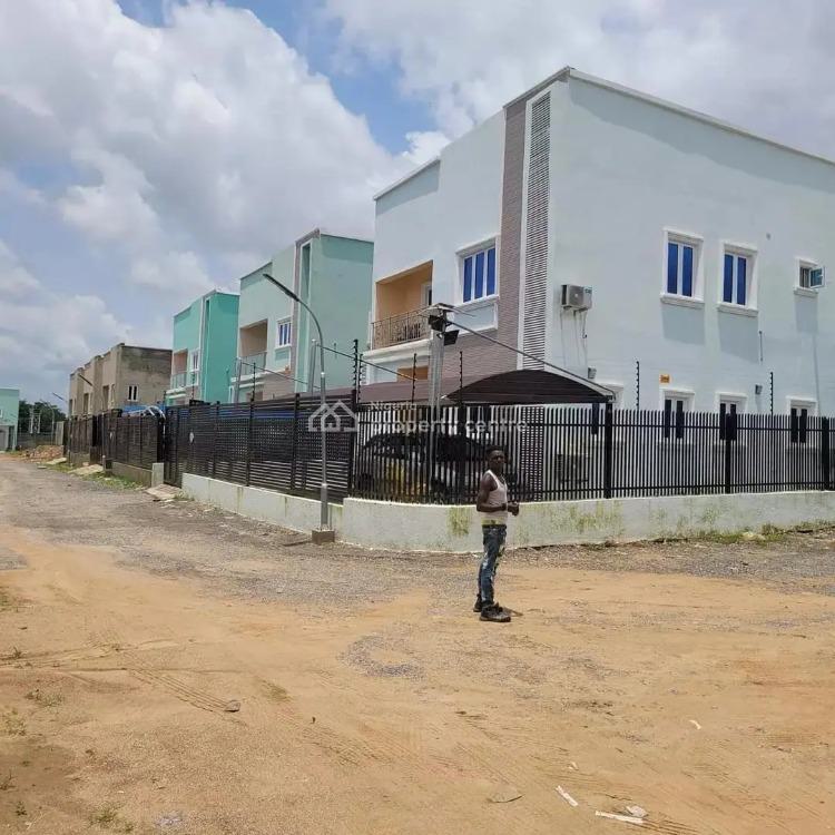 For Sale: 5 Bedroom Fully Detached Duplex With A Bq, Opposite Dunamis ...