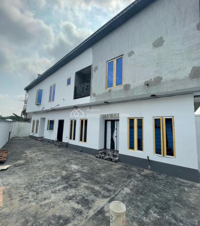 For Sale: Two (2) Bedrooms, Alaka Estate, Surulere, Lagos | 2 Beds, 2 ...