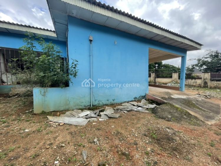 For Sale: Old 3 Bedrooms Semi Detached Bungalow Perfect For Commercial ...
