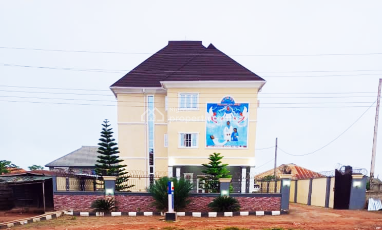 For Sale: Detached Building On 3 Floors And A Detached Building On 2 ...