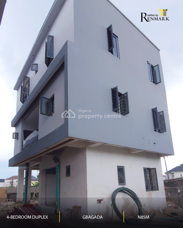 For Sale: Distress Detached 4 Bedroom Duplex, Millennium Estate, Westex, Gbagada, Lagos | 4 Beds ...