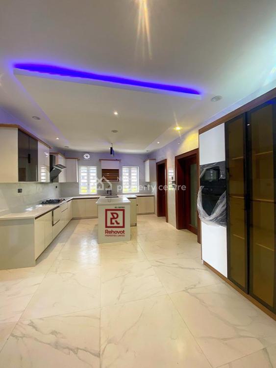 For Sale: Luxurious 7 Bedrooms Fully Detached Duplex, Royal Gardens ...