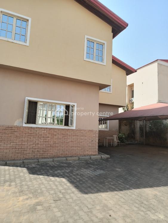 For Sale: Nice 6 Bedroom Detached Duplex With 1 Bedroom Guest House And ...