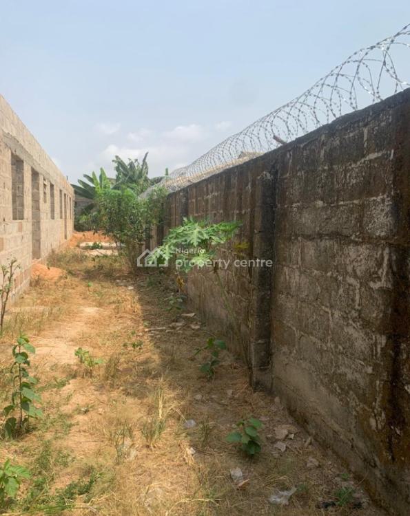 For Sale: Carcass With 3 Units Of Mini Flat & 1 Unit Of Self Contain ...