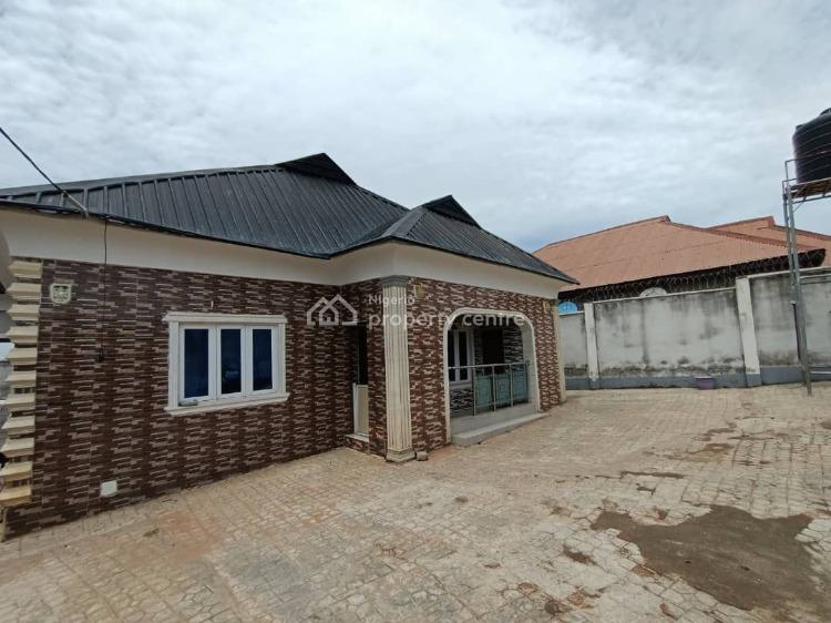 For Sale: 3 Bedroom Bungalow, Ologuneru Olunde Behind Lariken School ...