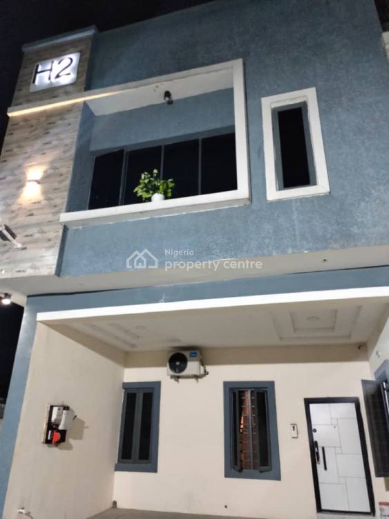 For Sale: Distress 4 Bedrooms Smart Terrace Duplex +properties, Lekki ...