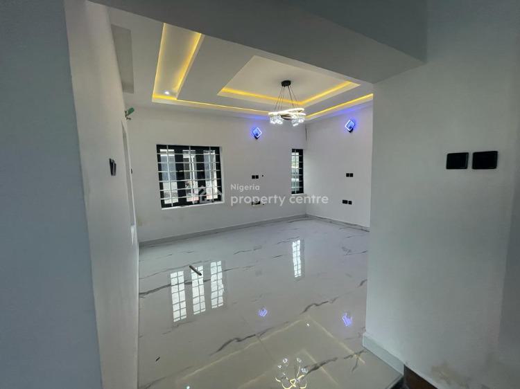 For Sale: 7 Bedrooms Luxury Apartments. One 3 Bedroom And Two 2 ...