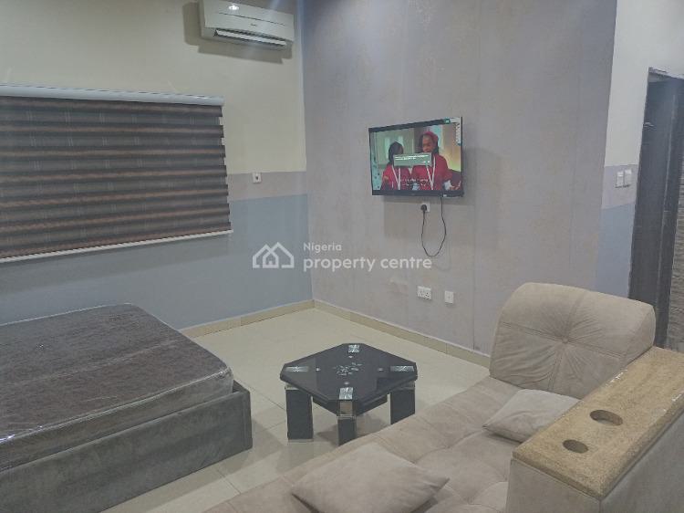 Short Let: Modest Studio Apartment, Festrut Estate, Katampe (Main ...