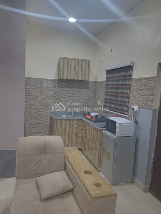 Short Let: Modest Studio Apartment, Festrut Estate, Katampe (Main ...