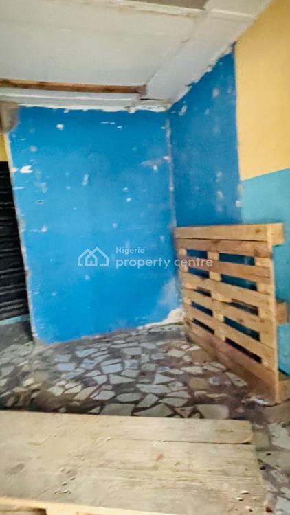 For Rent: Spacious Shop In A Busy Street Available, Off Coldstone Bus ...