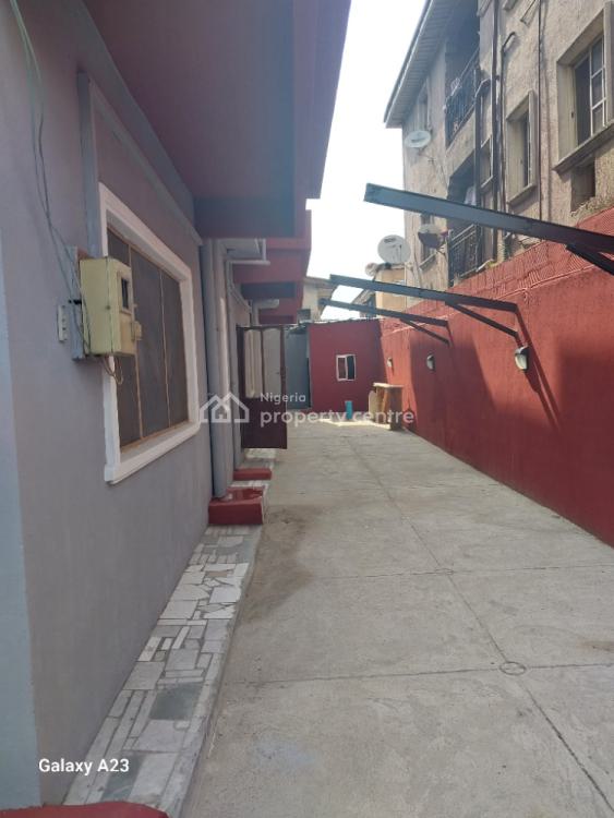 For Rent: Very Decent 2 Bed Room, Off Ishaga Road, Idi Araba, Surulere ...