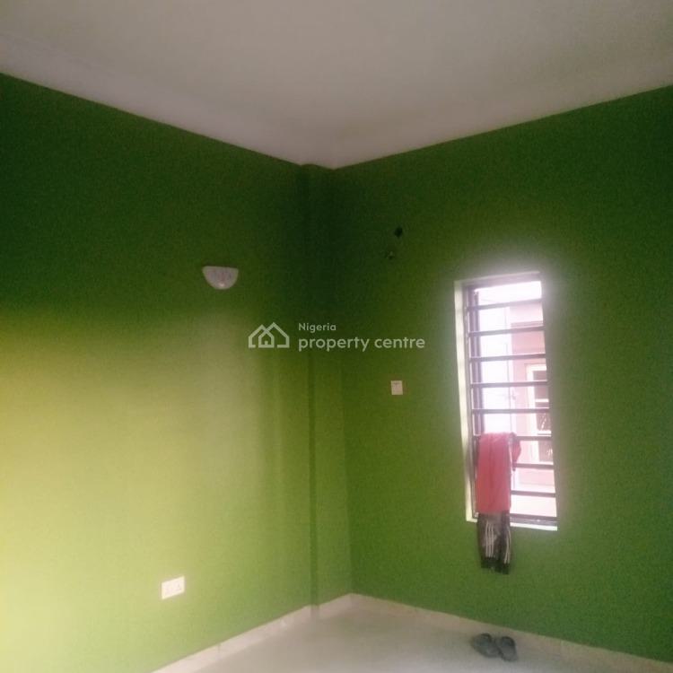 For Rent: Very Decent 2 Bed Room, Off Ishaga Road, Idi Araba, Surulere ...