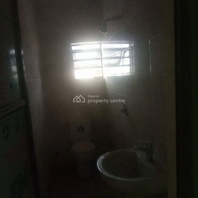 For Rent: Very Decent 2 Bed Room, Off Ishaga Road, Idi Araba, Surulere ...