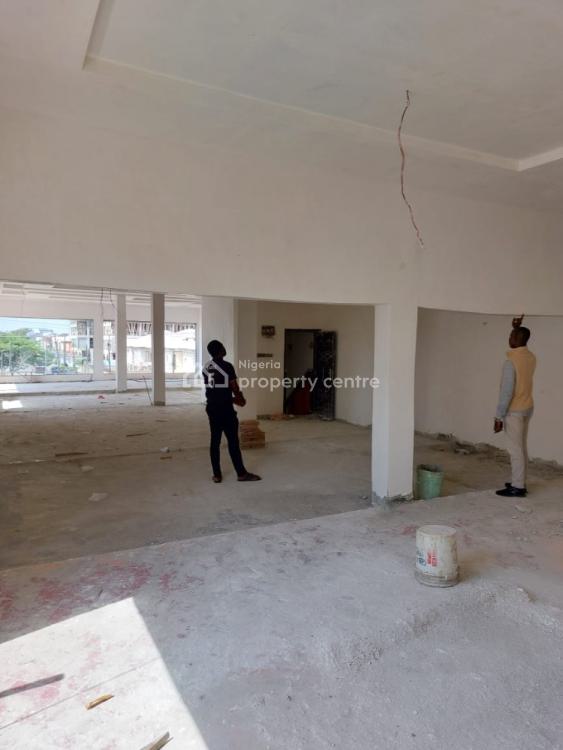 For Rent: Second Pent Shop In A Gated Neighborhood, Lekki Phase 1 ...