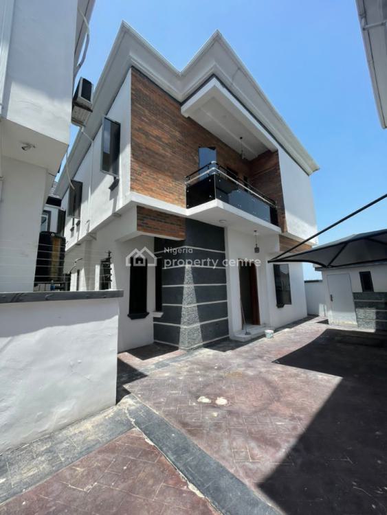 For Sale: Distress 5 Bedrooms Fully Detached Duplex, Chevron, Lekki ...