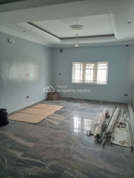 For Rent: Luxury 2 Bedrooms Flat With 3 Toilets In A Nice Estate On ...