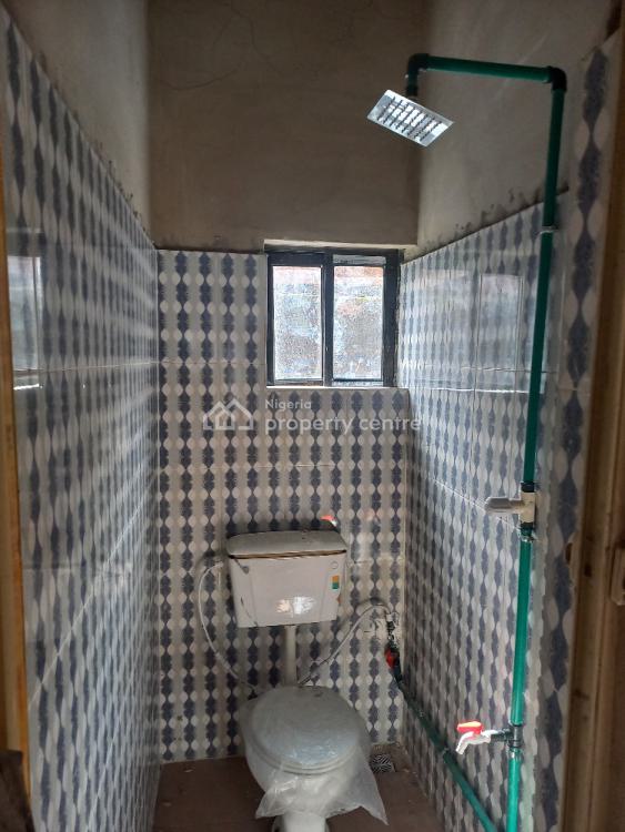 For Rent: Standard Room Self Contain, Adekunle, Yaba, Lagos | 1 Beds, 1 ...
