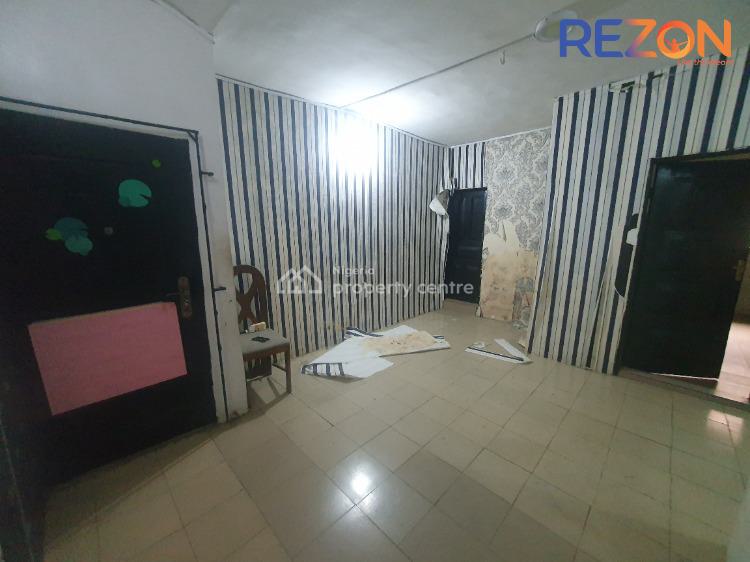 For Rent: Spacious And Nice Mini Flat, Fehintola Giwa Street, Aguda ...