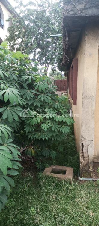 For Sale: 3 Bedrooms Detached Bungalow, Olu Akinbo Street. Off ...