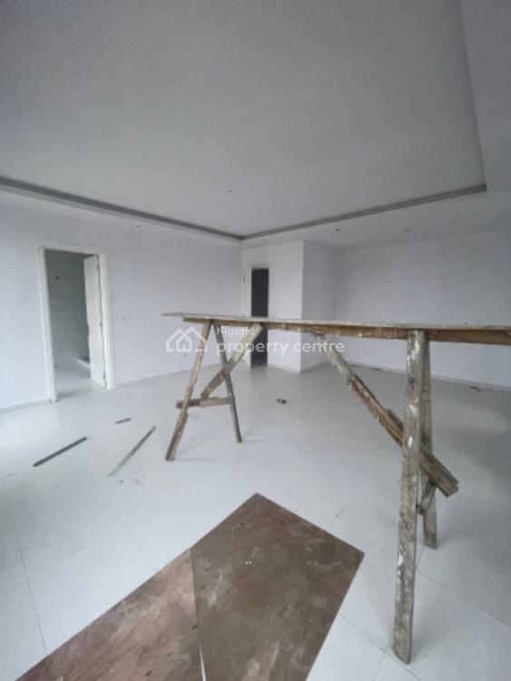 For Sale: Super Spacious Rooms, Double Volume Ceiling 4 Bedrooms Semi ...