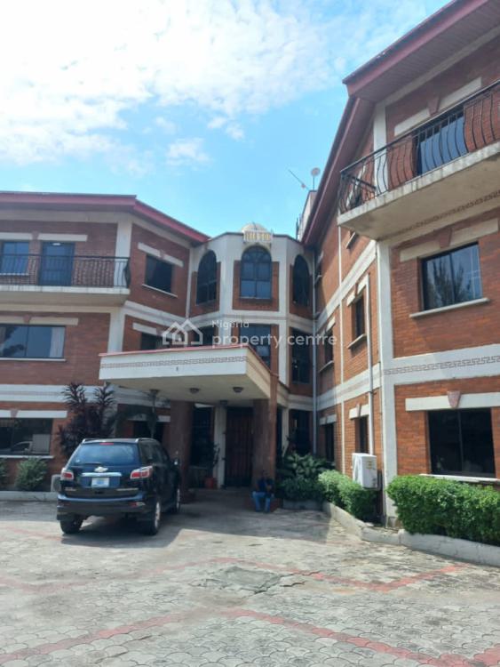 For Rent: 4 Bedroom Penthouse With 2palors,library And Pool, Parkview, Ikoyi, Lagos | 4 Beds, 4 ...