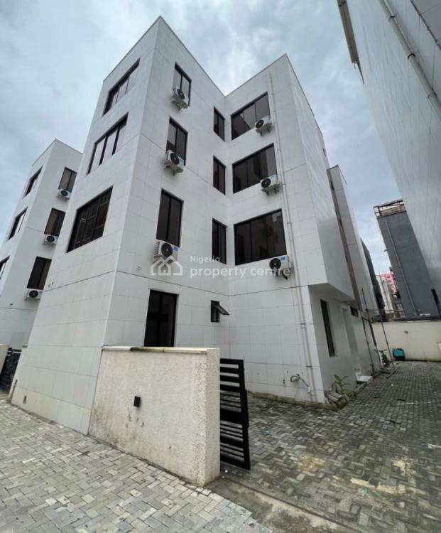 For Sale: Exquisitely Detailed 5 Bedroom Detached Duplex With Elevator ...