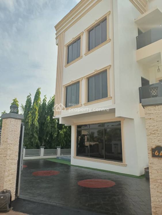 For Sale: Luxurious 6 Bedrooms Fully Detached Mansion, Off Ibb Way ...