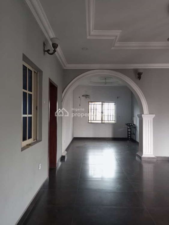 For Rent: 3 Bedrooms Flat With Visitor's Toilet, Scheme 1 Estate, New ...