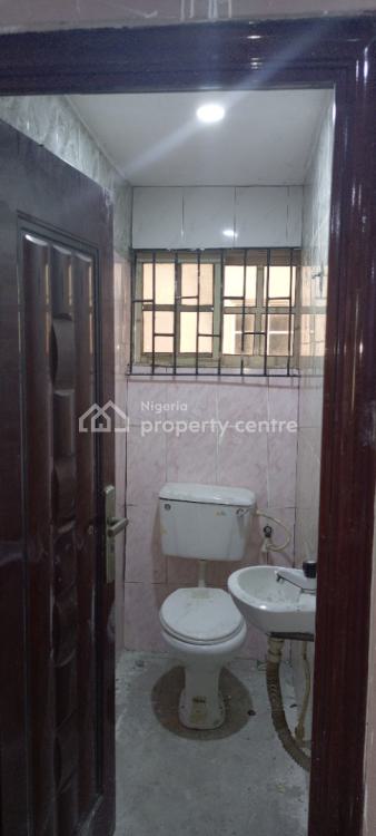 For Rent: A Very Sharp 2 Bedroom Flat, Off Jaiye Oyedotun, GRA Phase 2 ...