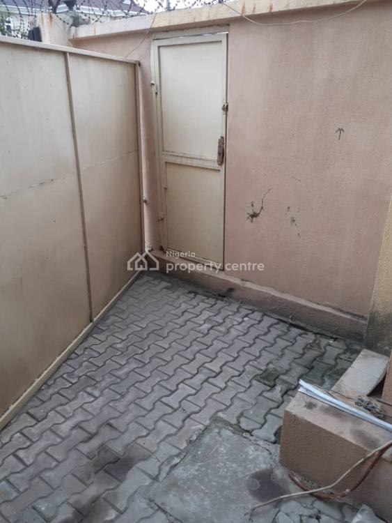 For Rent: Self Compound Room Self-contain With Kitchen, Off Ayinde ...