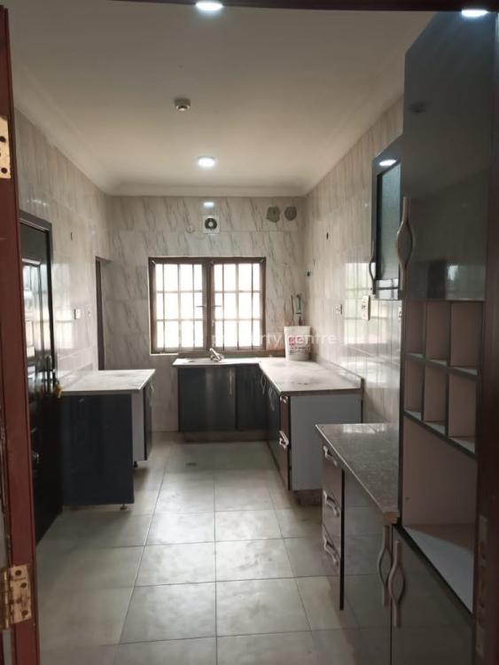 For Sale: Fantastic 3 Bedrooms + Bq, On Topmost Floor, Adeyemi Lawson ...