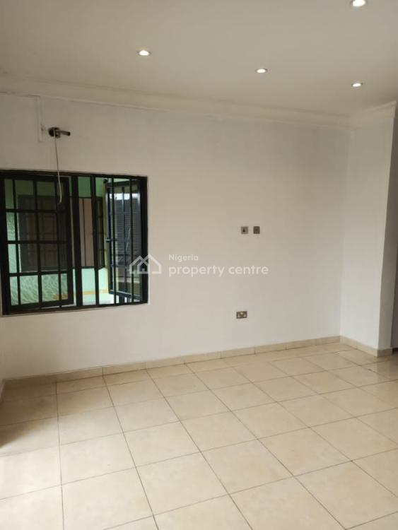 For Sale: Fantastic 3 Bedrooms + Bq, On Topmost Floor, Adeyemi Lawson ...
