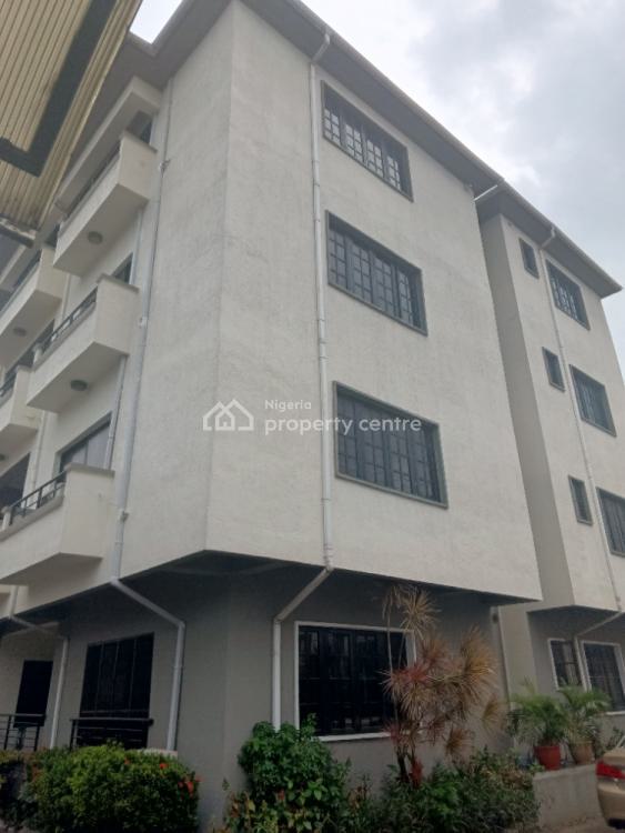 For Sale: Fantastic 3 Bedrooms + Bq, On Topmost Floor, Adeyemi Lawson ...