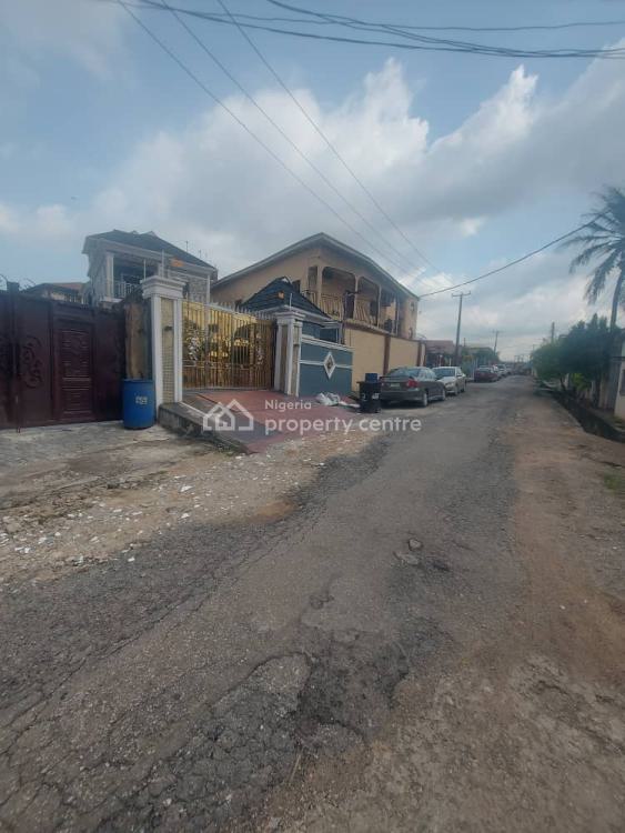 For Sale: 810sqm Magodo Prime Land Wt Demolishablestructur, Magodo Gra ...