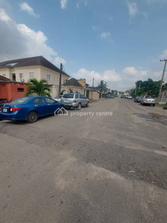 For Sale: 810sqm Magodo Prime Land Wt Demolishablestructur, Magodo Gra ...