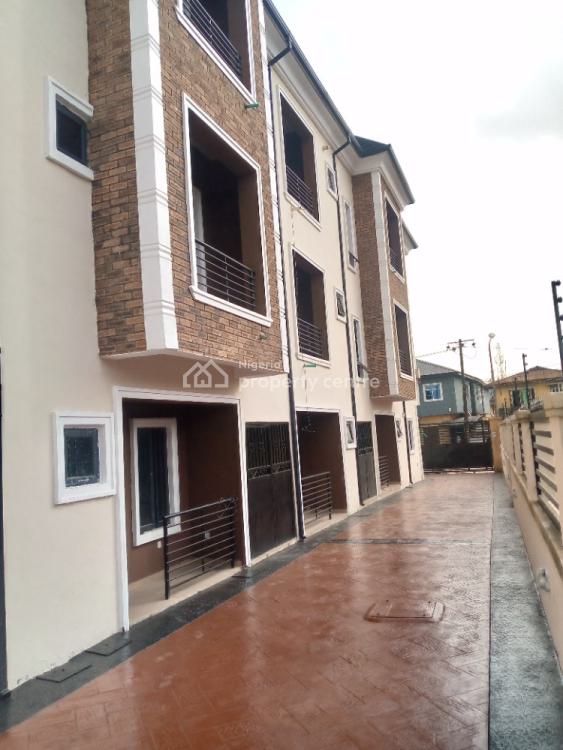 For Rent: All Room Ensuite 2 Bedroom Flat, Shomolu, Lagos | 2 Beds, 2 ...