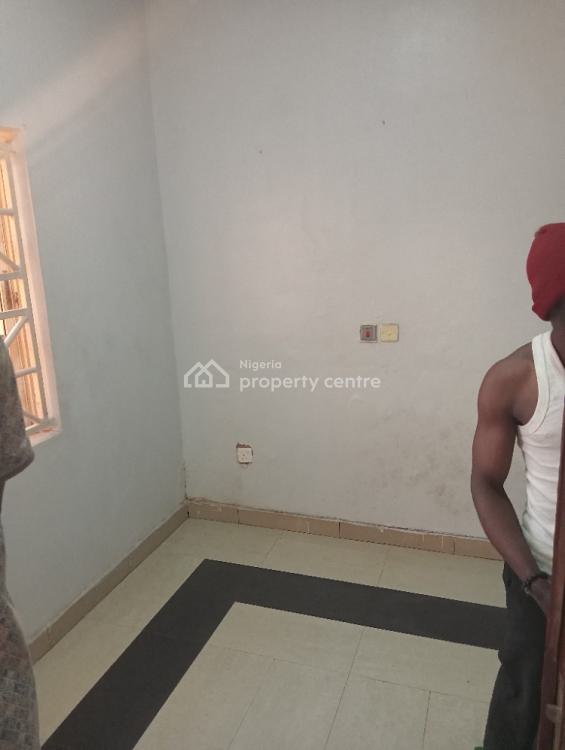 For Rent: Standard Selfcom With Pop Now Available, Utako Main, Utako, Abuja | 1 Baths (Ref: 2020890)