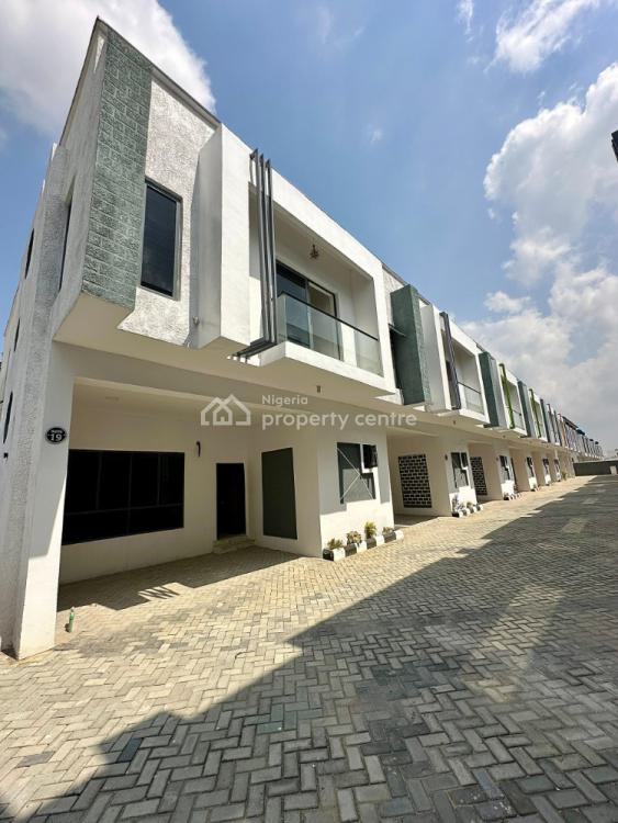 For Sale: Luxury House, Lekki Phase 2, Lekki, Lagos | 3 Beds, 3 Baths ...
