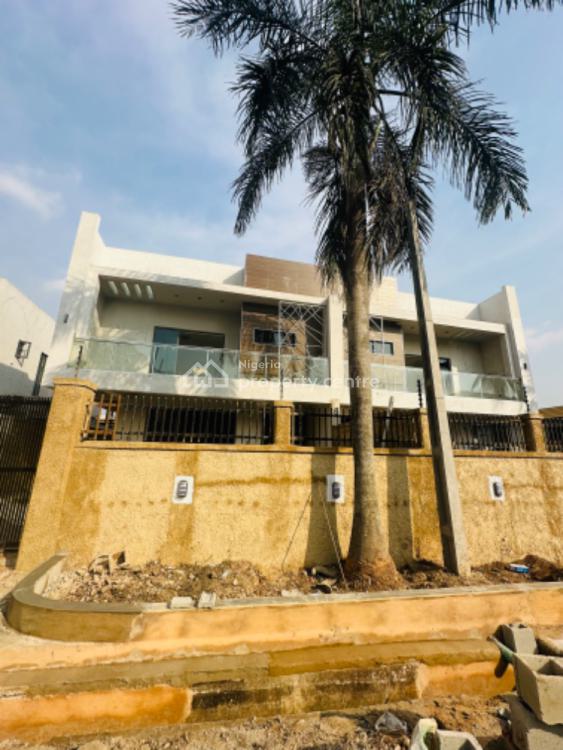 For Sale: Luxurious One Floor 4 Bedroom Semi Detached Duplex With A ...
