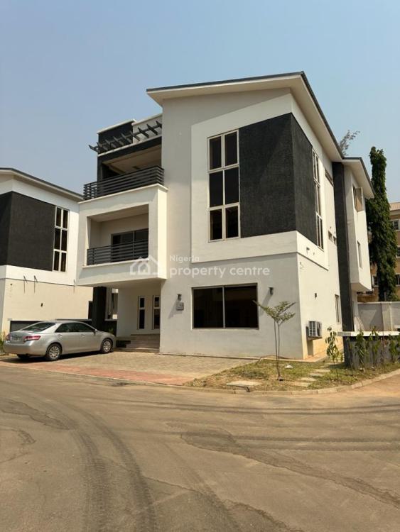 For Sale: Detached 5 Bedroom Detached Duplex With Bq In A Mini Serene ...