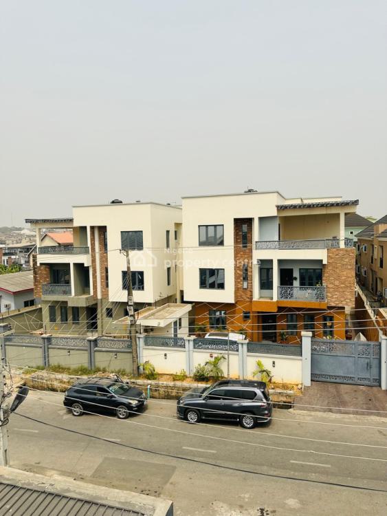 For Sale: Spaciously Built 5 Bedroom Detached Duplex With A Bq, Magodo ...