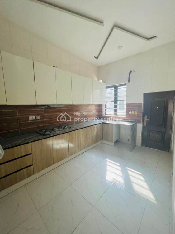 For Rent: Spacious Room Self Contained, Maple Signature Estate, Orchid ...