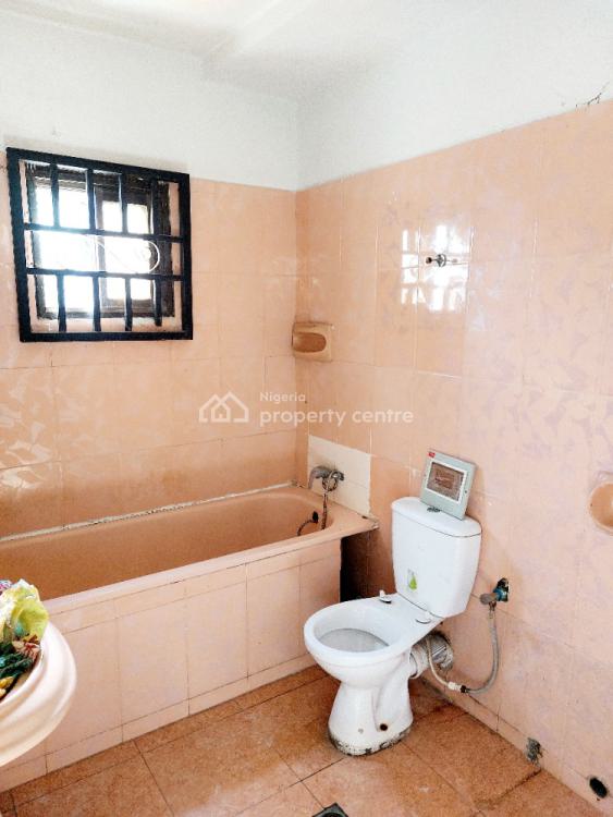 For Rent: Massive Shop Space, Lekki Phase 1, Lekki, Lagos | Nigeria Property Centre (Ref: 2204836)