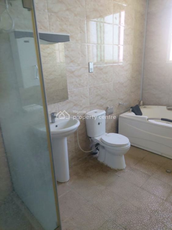 For Rent: A Brand New 3 Bedroom Flat, Noverah Shoprite, Lekki Phase 2 ...