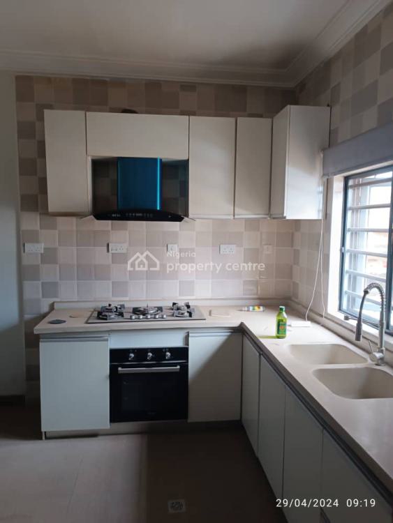 For Rent: 3 Bedroom, Opebi, Ikeja, Lagos | 3 Beds, 3 Baths | Nigeria Property Centre (Ref: 2248977)