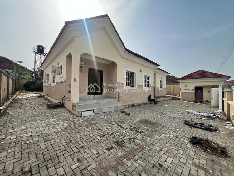 For Sale: 3 Bedroom Fully Detached Bungalow With 2 Rooms Bq, Life Camp ...