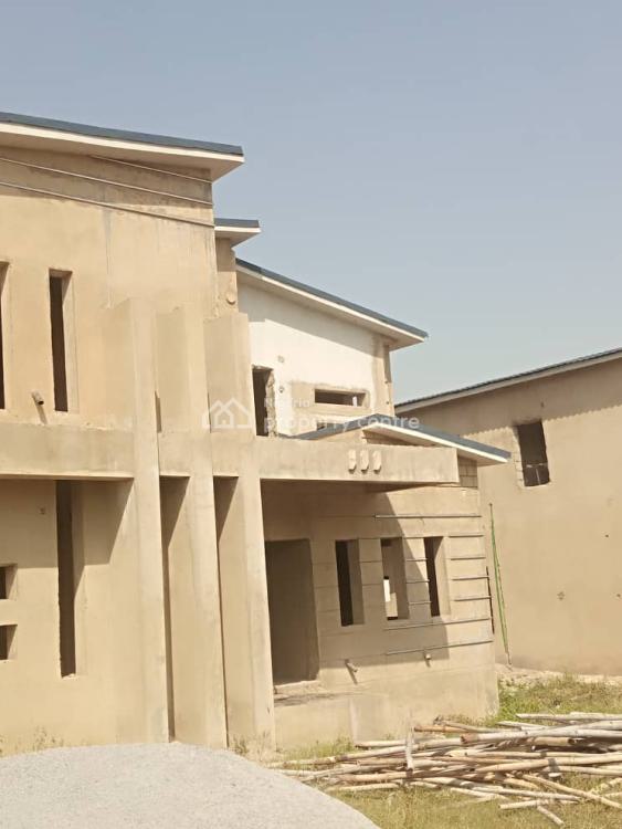 For Sale: Magnificent Beautifully Crafted 5 Bedrooms Beautifully Built ...